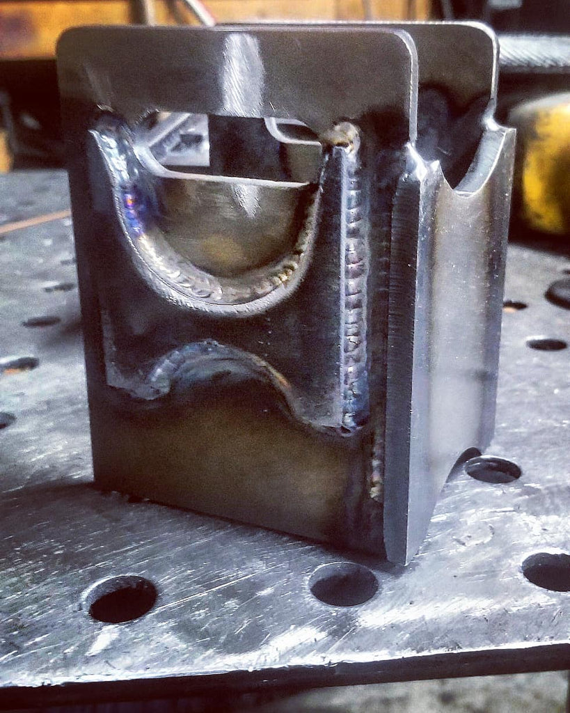Endless Metal Fab GM Truck 88'-98' Cam Style Upper Control Arm Mounts ...